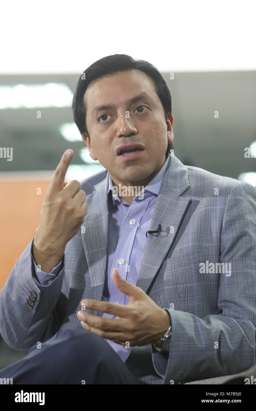 GILBERT VIOLETA, CONGRESISTA FOTO : ROLLY REYNA/EL COMERCIO, Peru ...