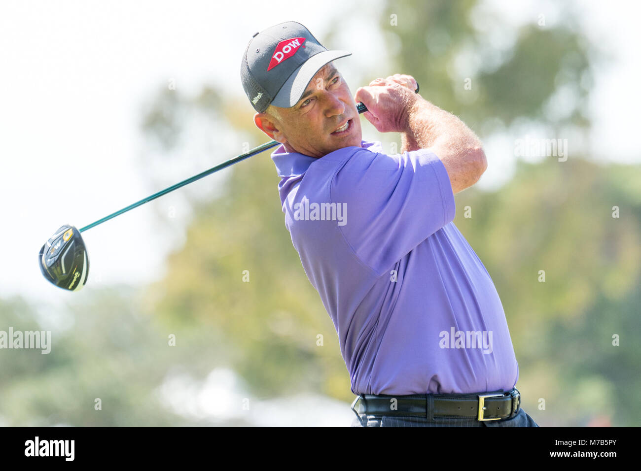 Newport Beach, California, USA. 9th Mar, 2018. COREY PAVIN makes a tee ...