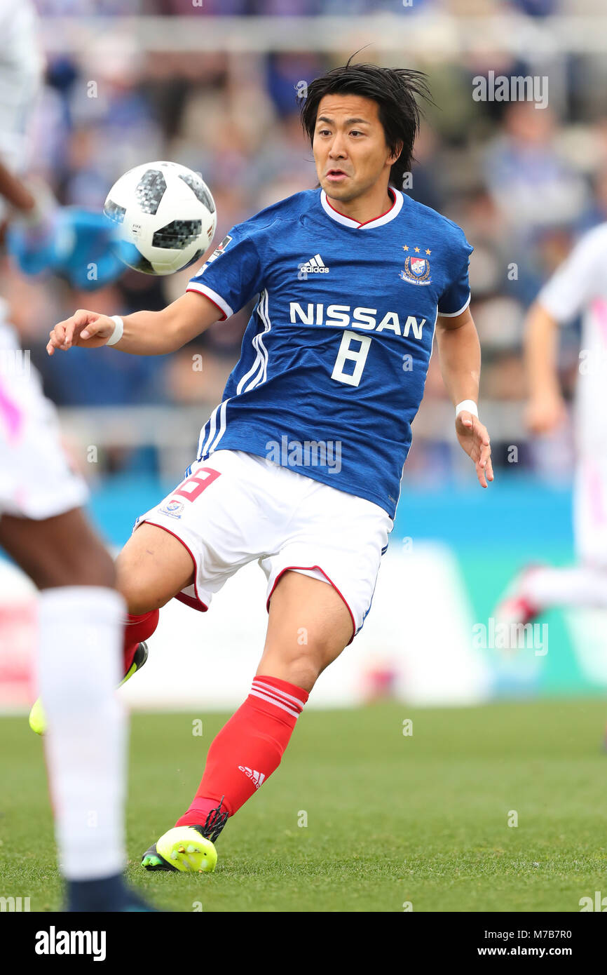 NHK Spring Mitsuzawa Football Stadium, Kanagawa, Japan. 10th Mar, 2018. Kosuke Nakamachi (F ...