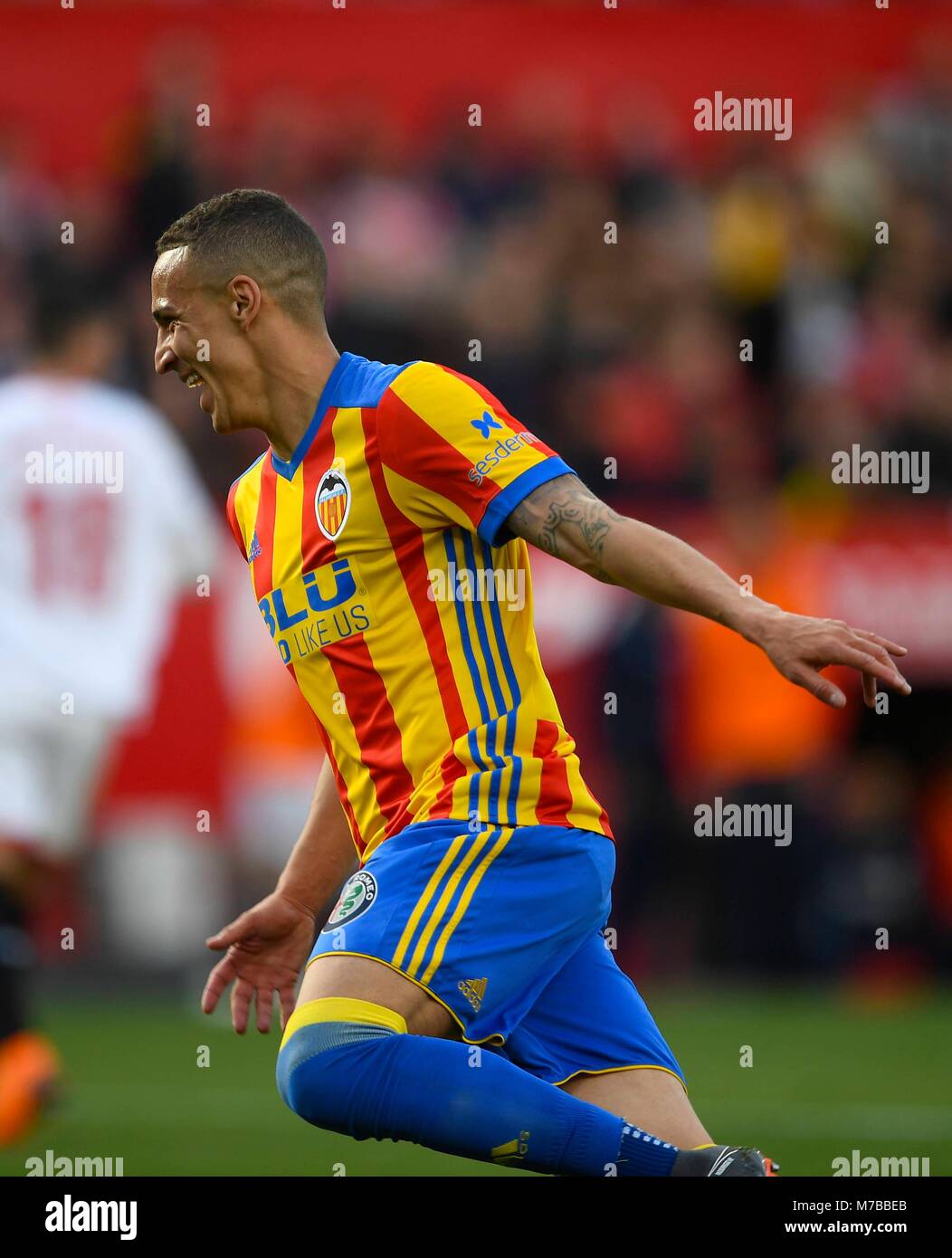 SEVILLE, SPAIN - MARCH 10: Rodrigo of Valencia CF celebrates after ...