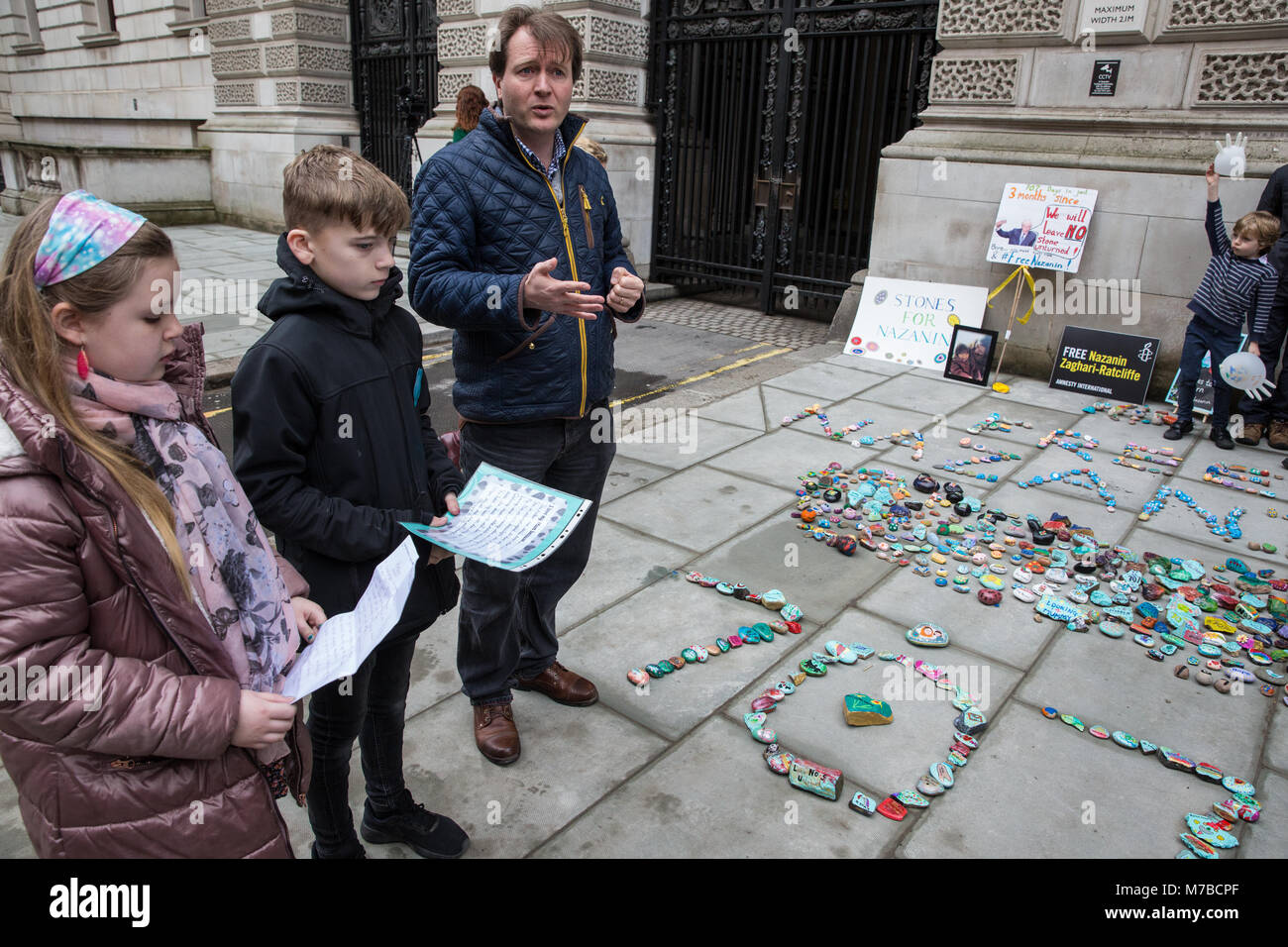 Richard ratcliffe and daughter hi-res stock photography and images - Alamy