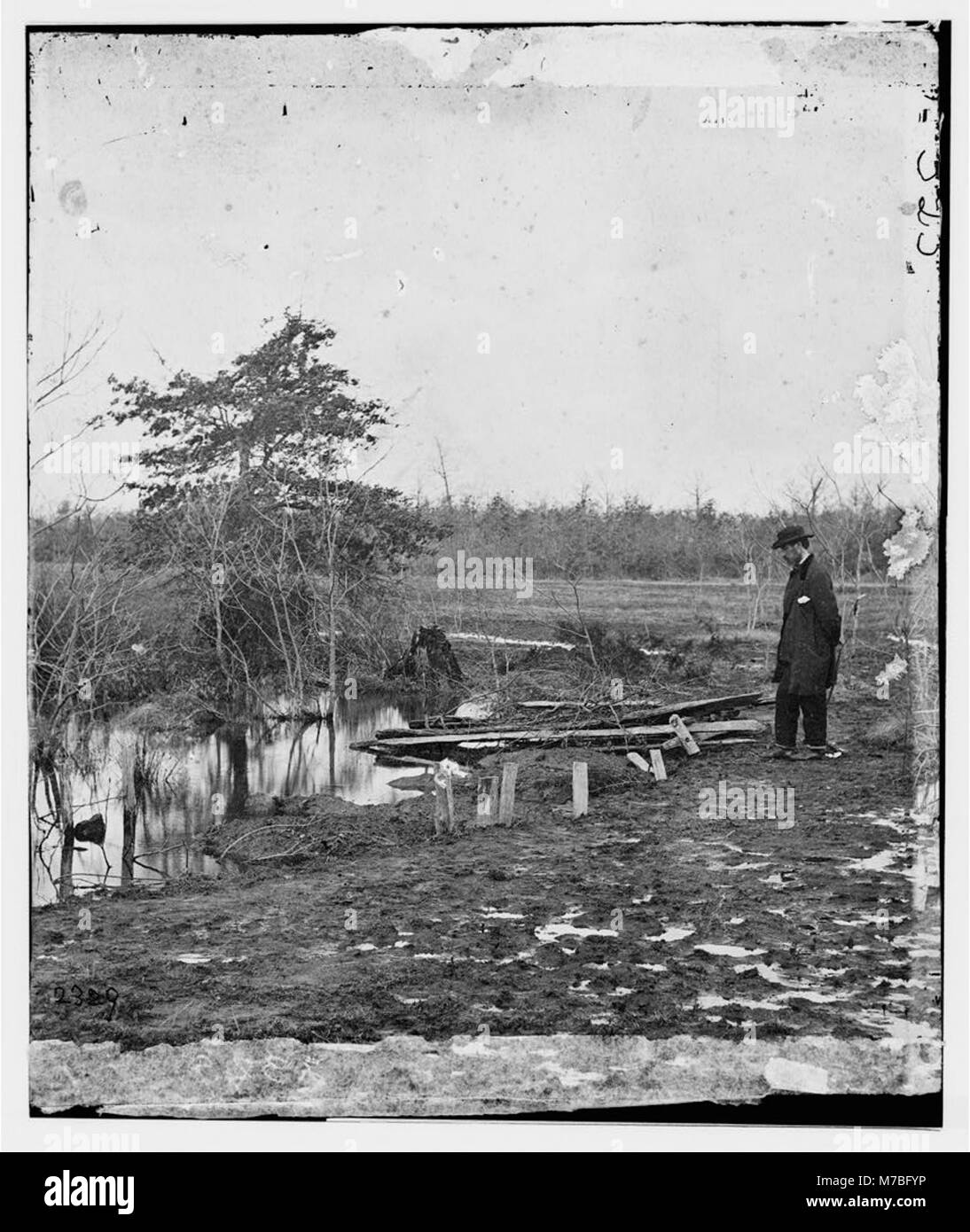 This image shows the graves of soldiers on the Bull Run battlefield, a ...