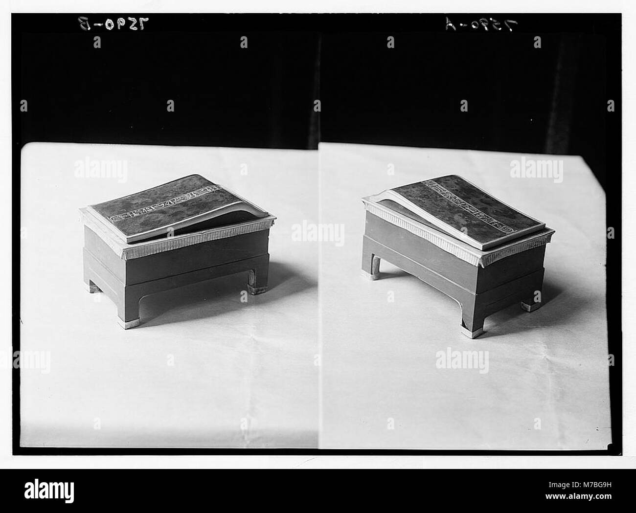 Gold obsidian hi-res stock photography and images - Alamy