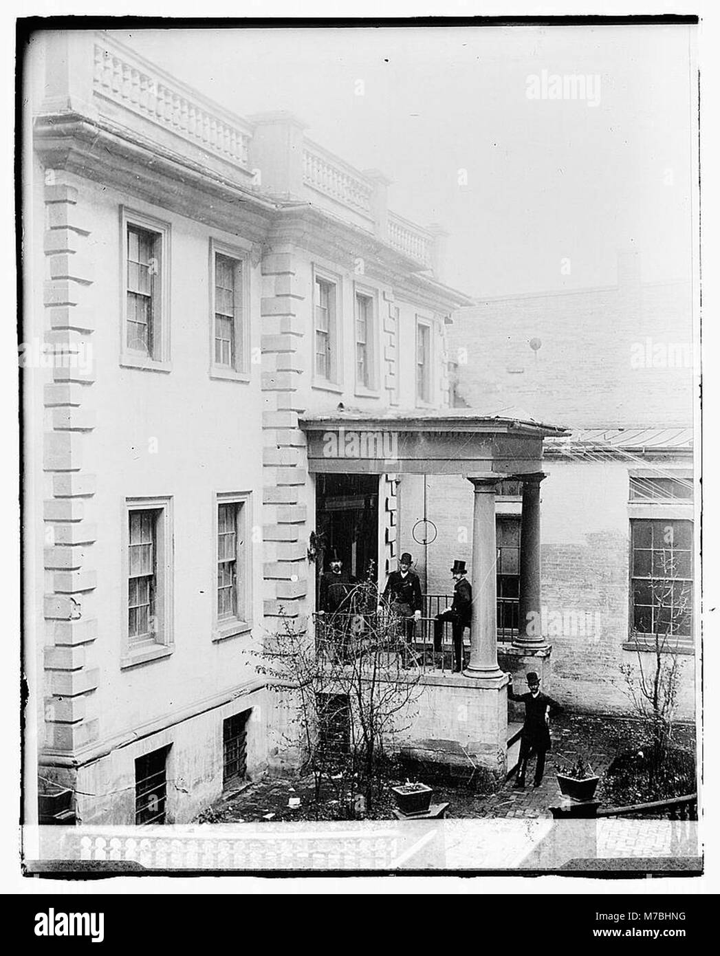The Carlyle House in Alexandria, Virginia, was built in the 18th ...