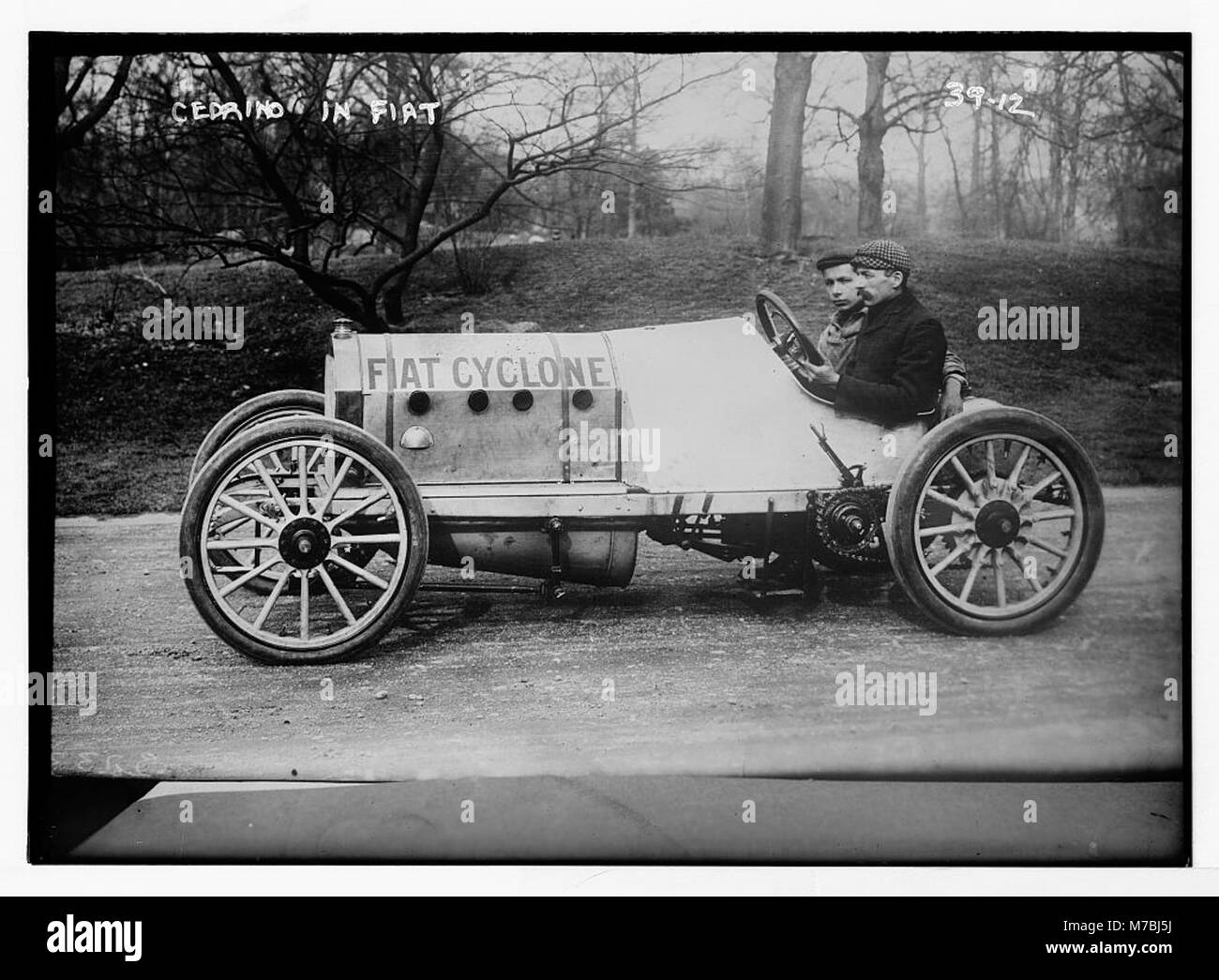 A Fiat car, model Cedrino, is shown, demonstrating early 20th-century ...