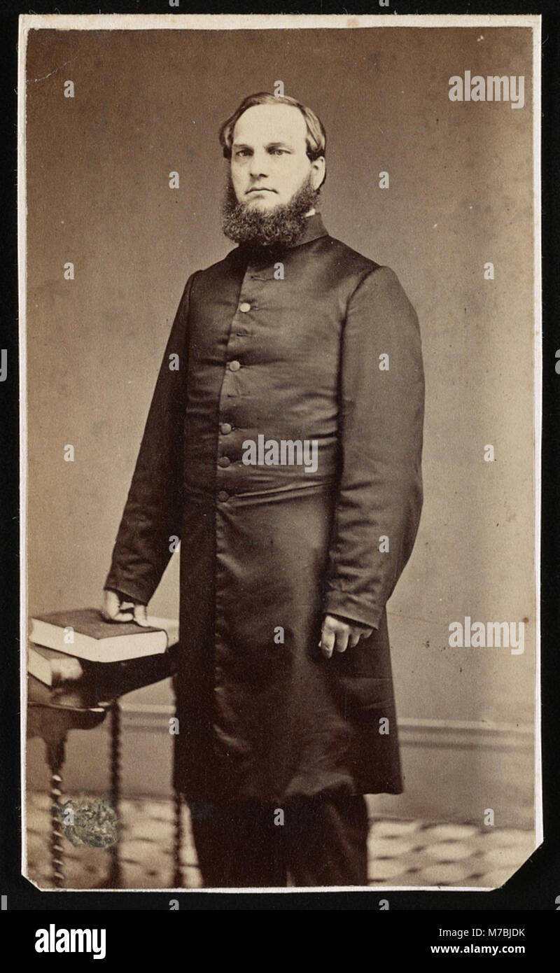 Chaplain in military uniform hi-res stock photography and images - Alamy