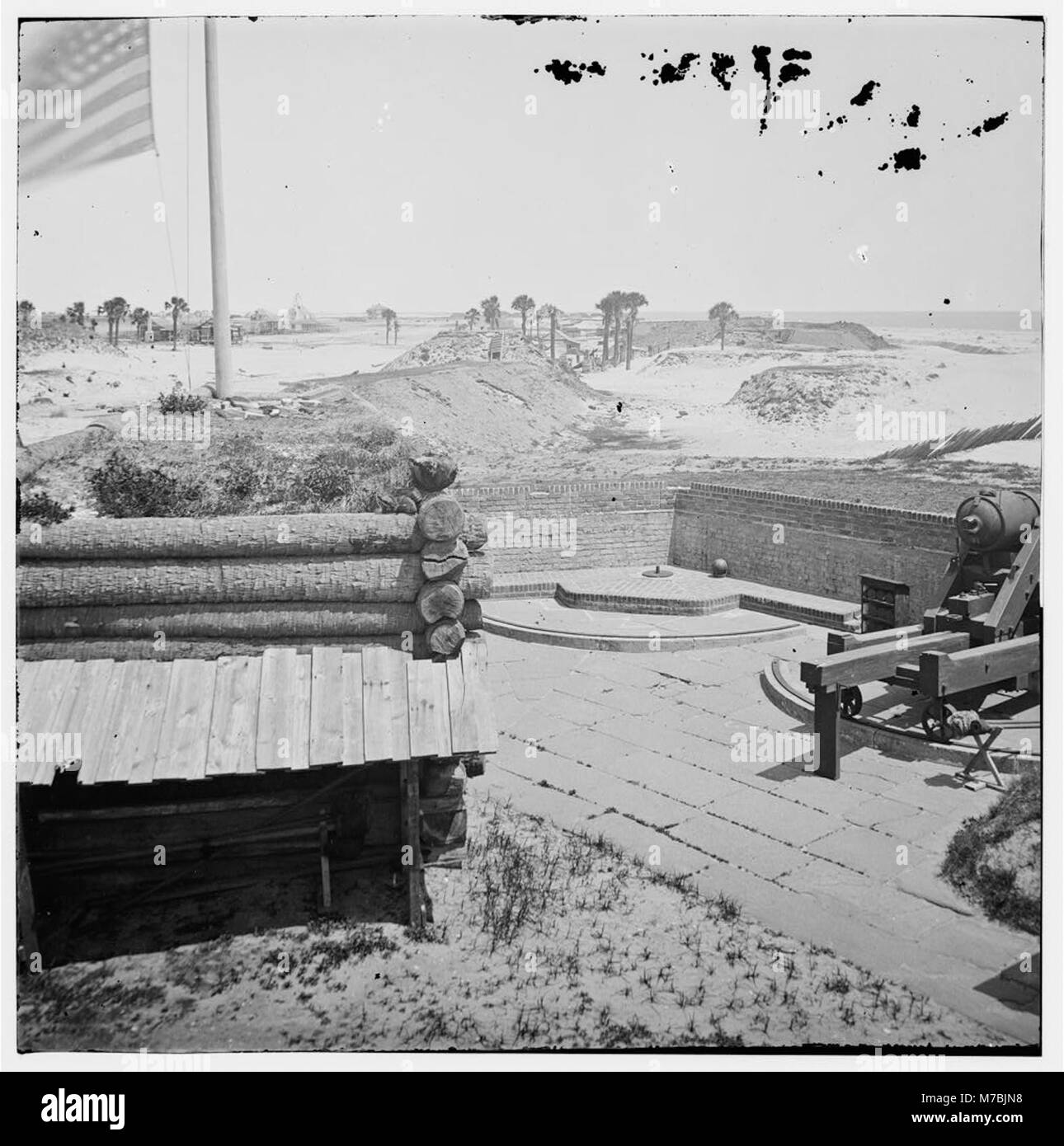 Sullivans island military history Black and White Stock Photos & Images ...