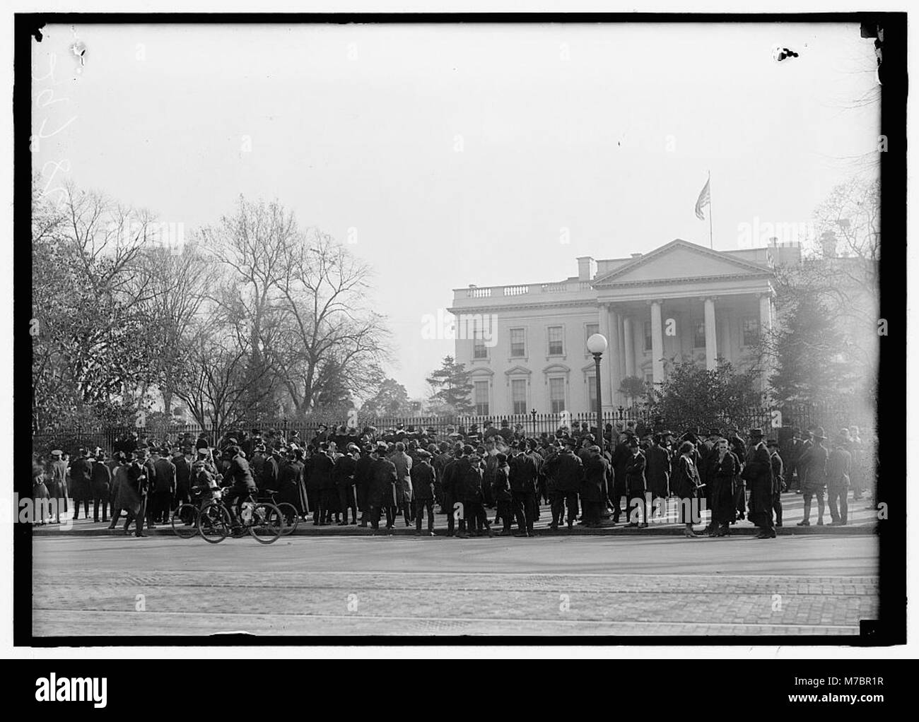 Large crowd gathers white hi-res stock photography and images - Alamy