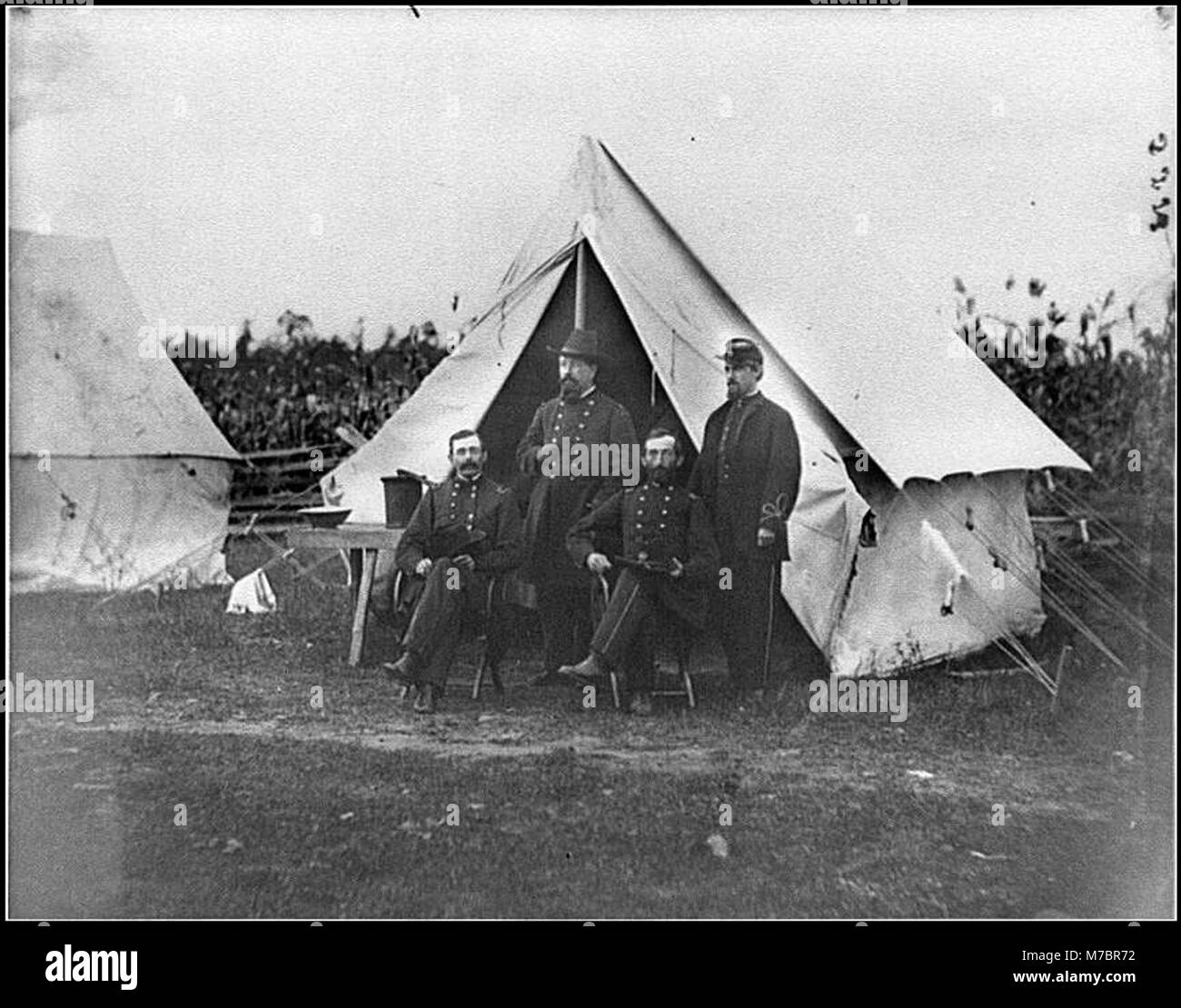 2d division hi-res stock photography and images - Alamy