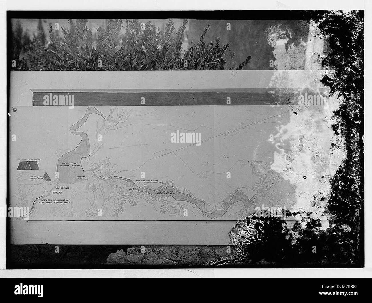 A historical image of the Palestine Electric Corporation's Rutenberg ...