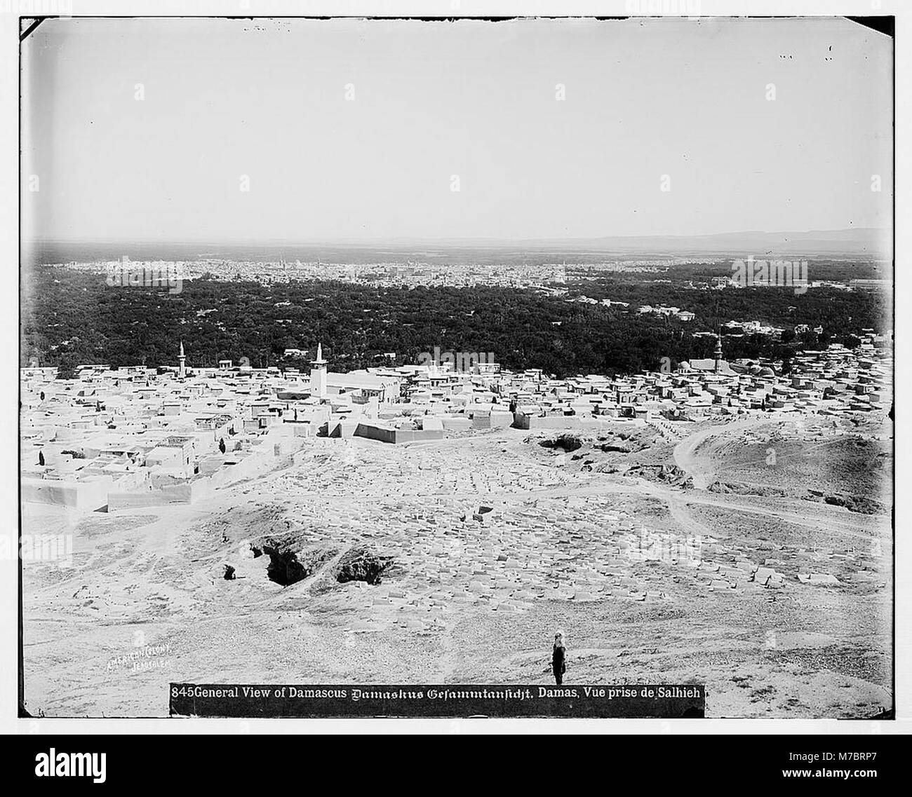 View of damascus syria historic Black and White Stock Photos & Images ...