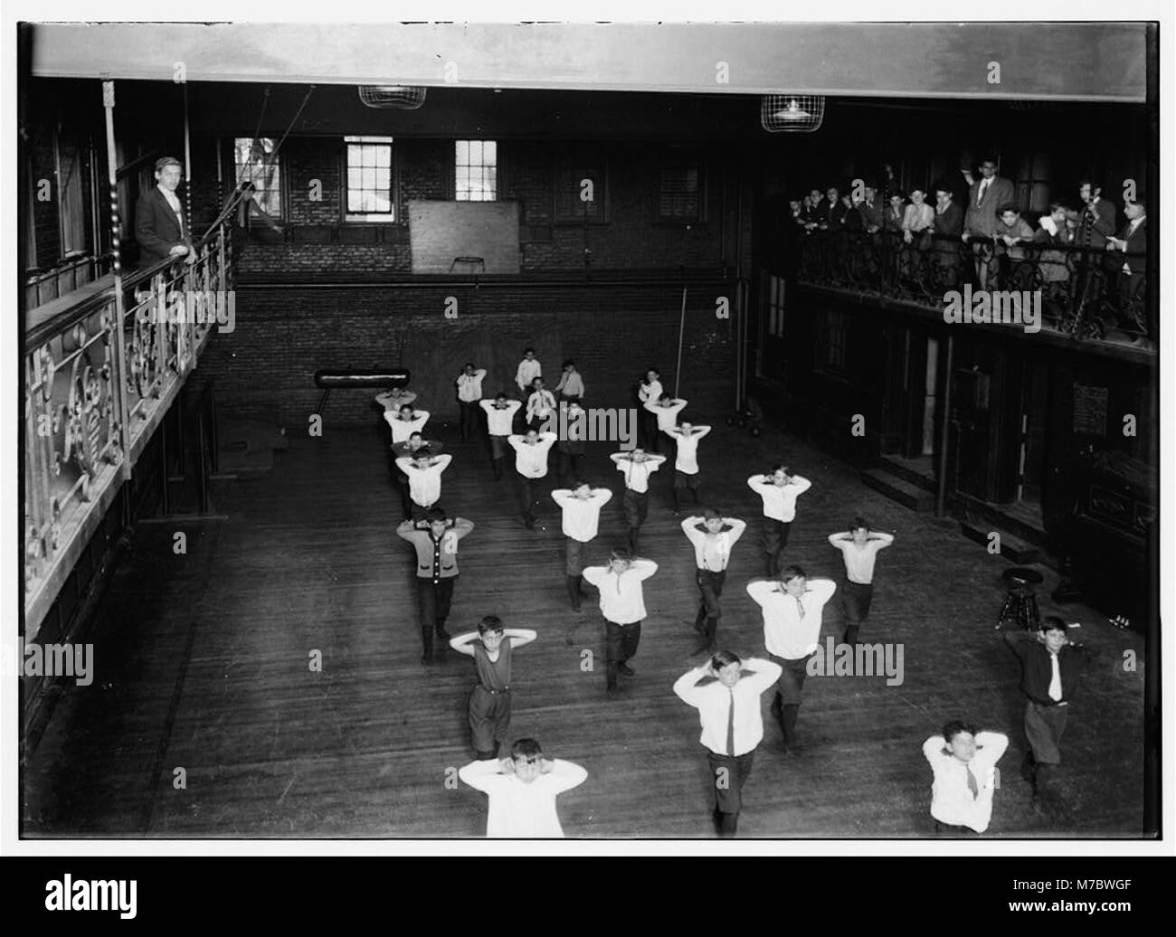 Vintage gym class hi-res stock photography and images - Alamy
