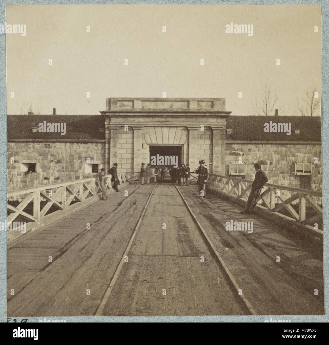 Sally port hi-res stock photography and images - Alamy