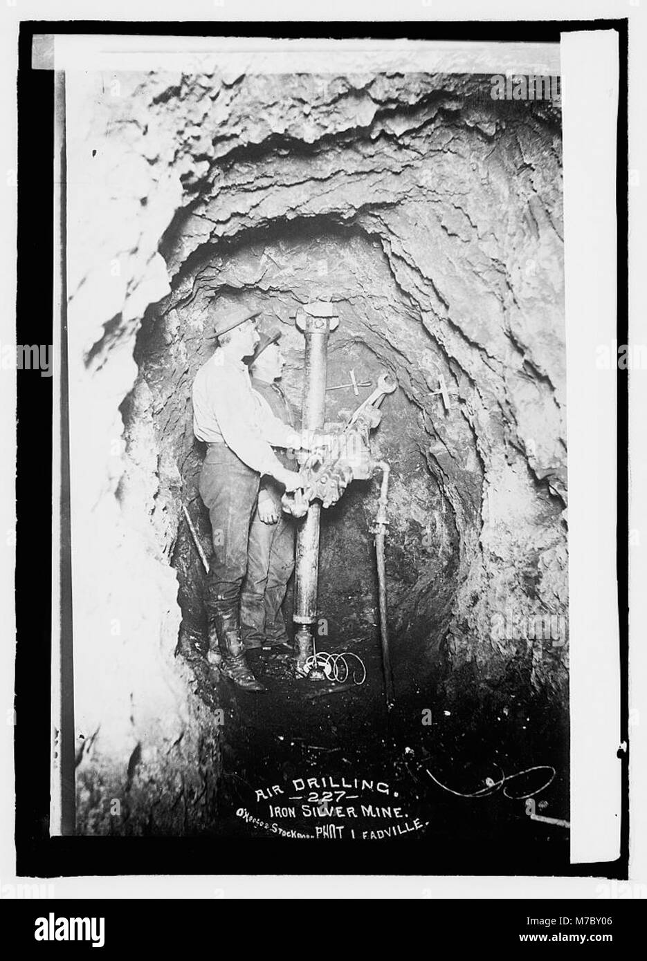 Gold drilling Black and White Stock Photos & Images - Alamy