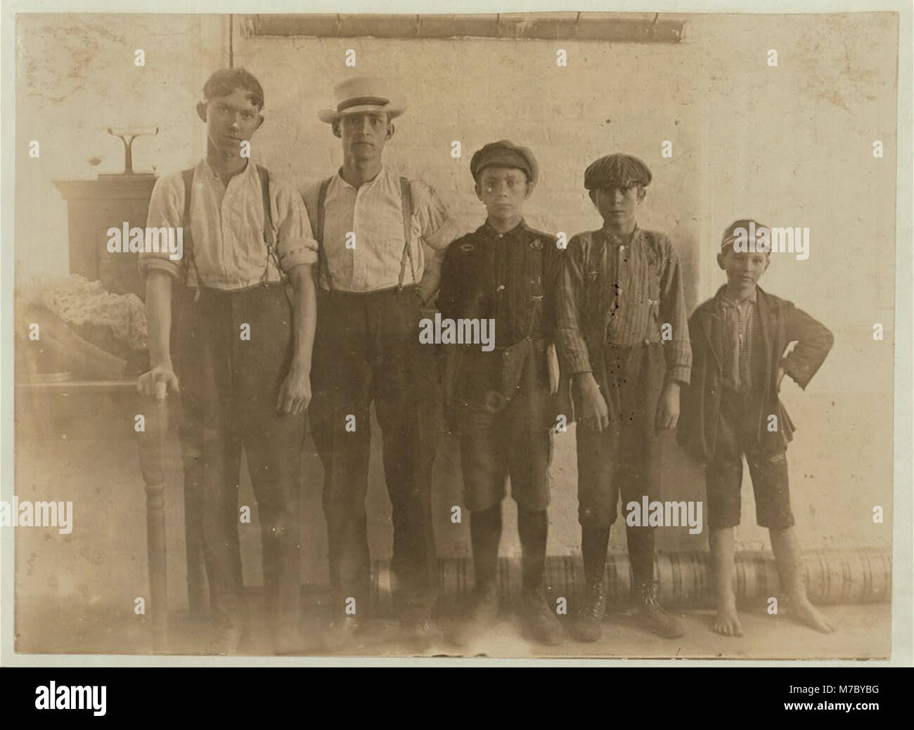 Child labor workers 1920s hi-res stock photography and images - Alamy