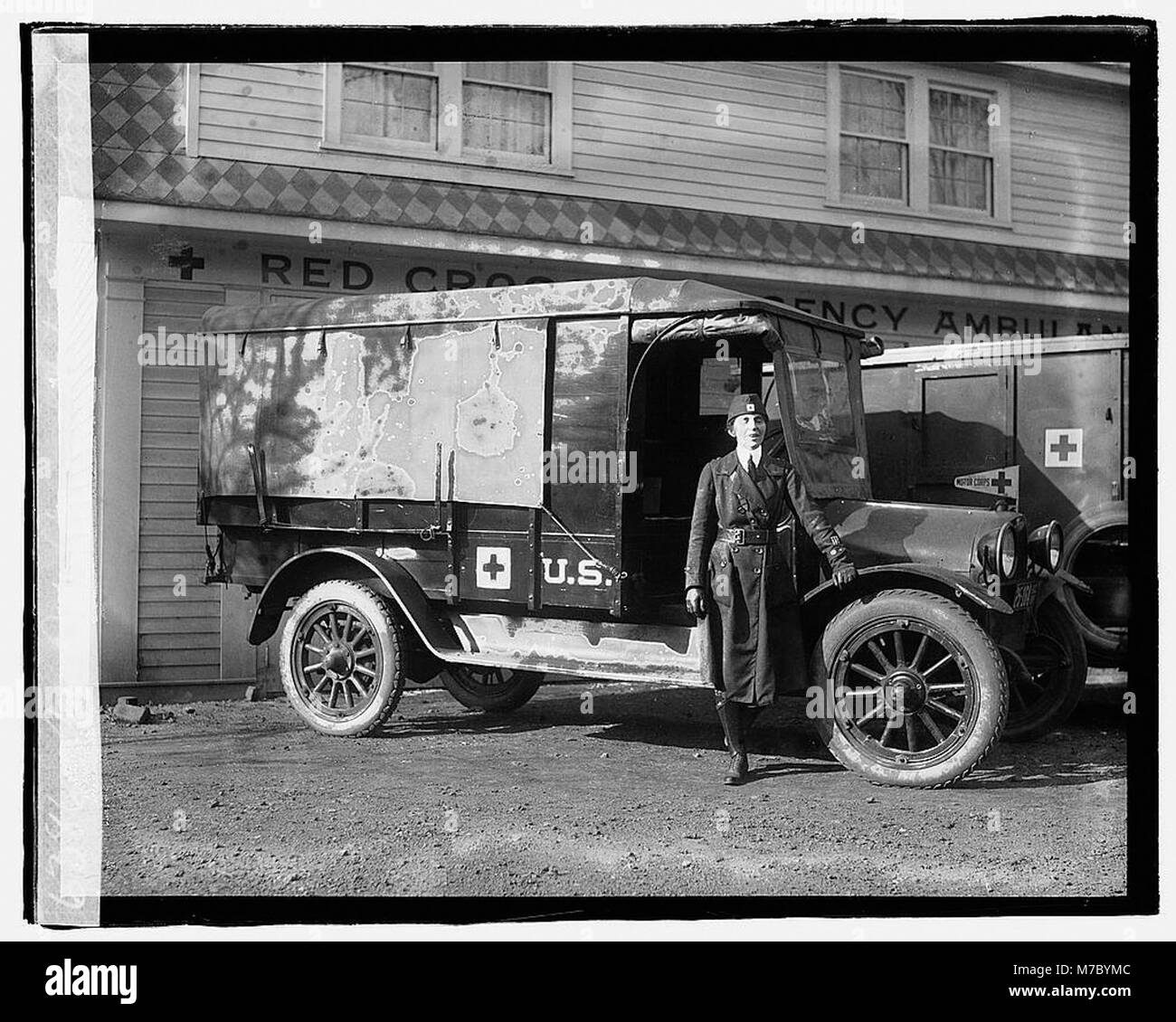 Wartime motor transport hi-res stock photography and images - Alamy