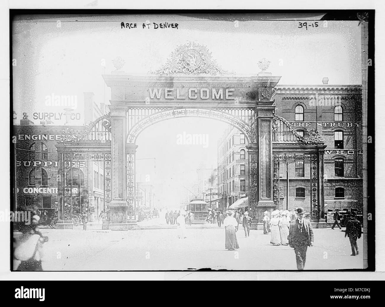 Arch at denver hi-res stock photography and images - Alamy