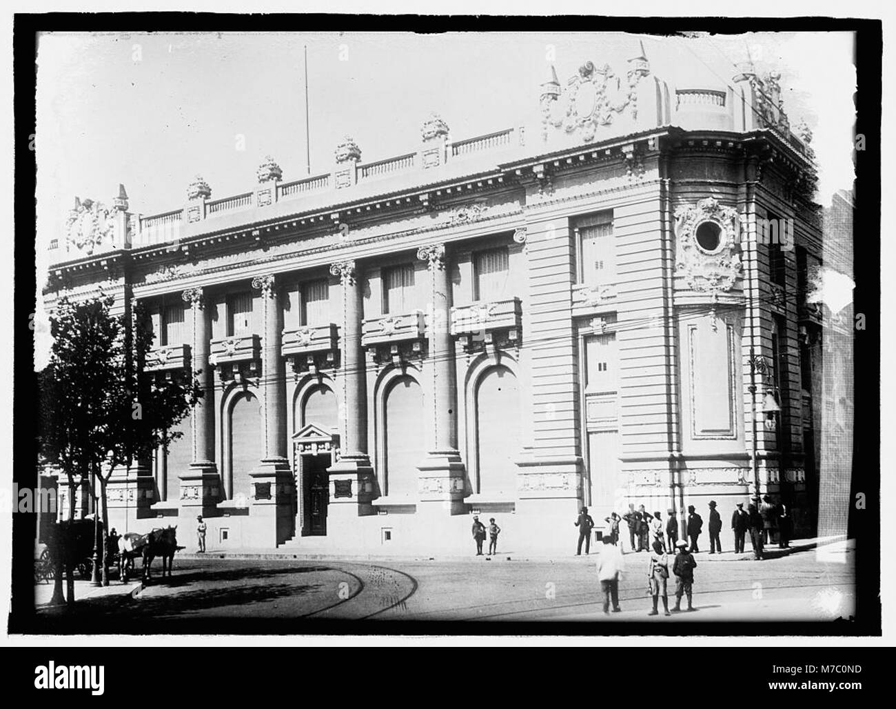 A photograph of the Banco de la Nación Argentina in Cordoba, showcasing ...