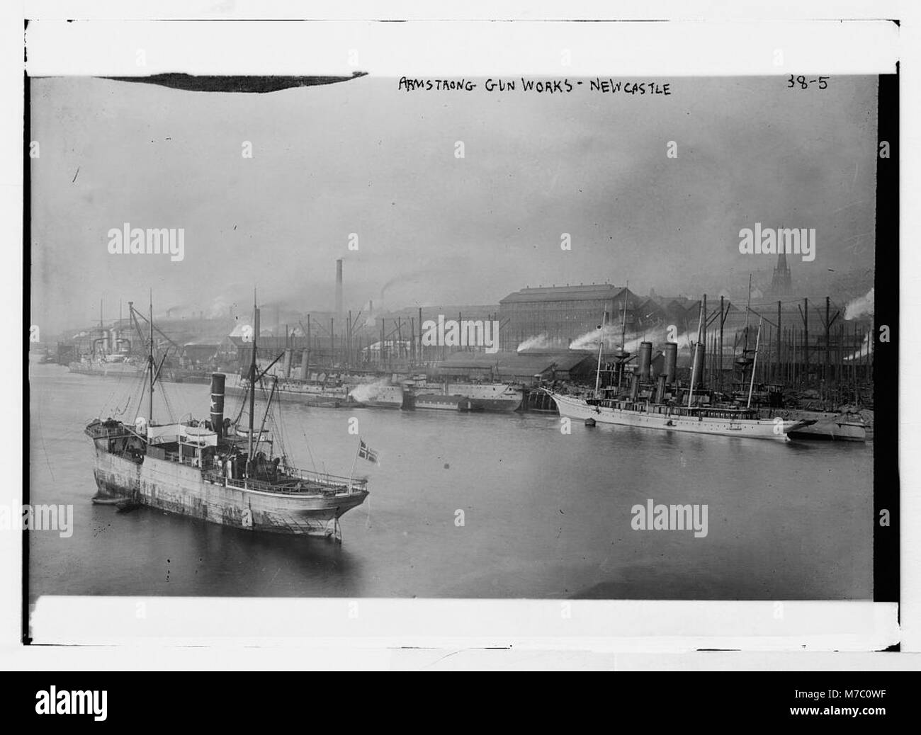 Armstrong gun hi-res stock photography and images - Alamy