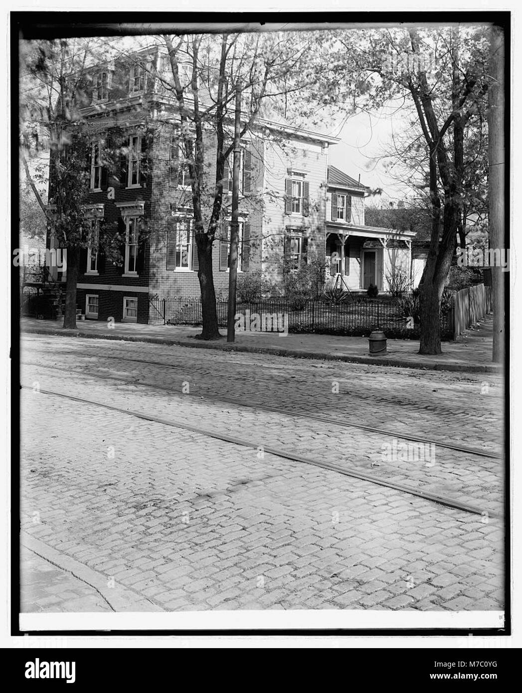 Arnold house hi-res stock photography and images - Alamy