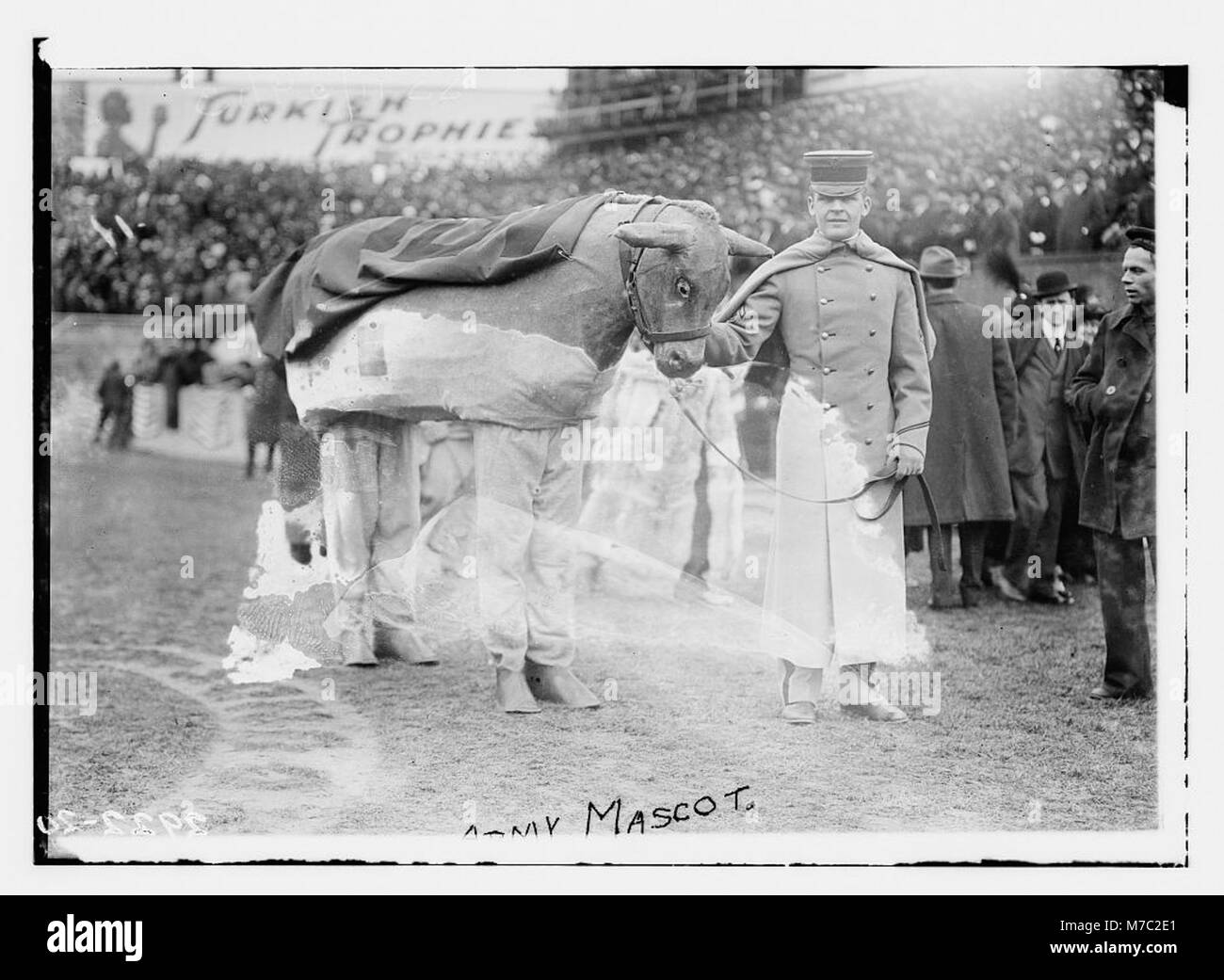 Military mascot hi-res stock photography and images - Alamy