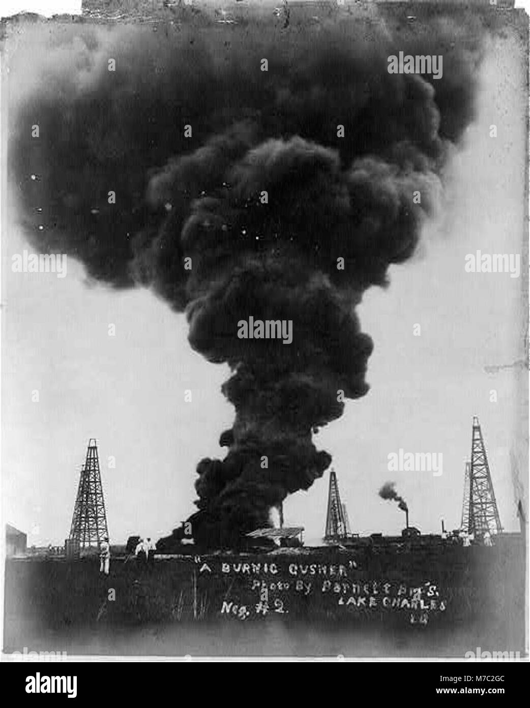 Capturing the moment of extraction hi-res stock photography and images ...