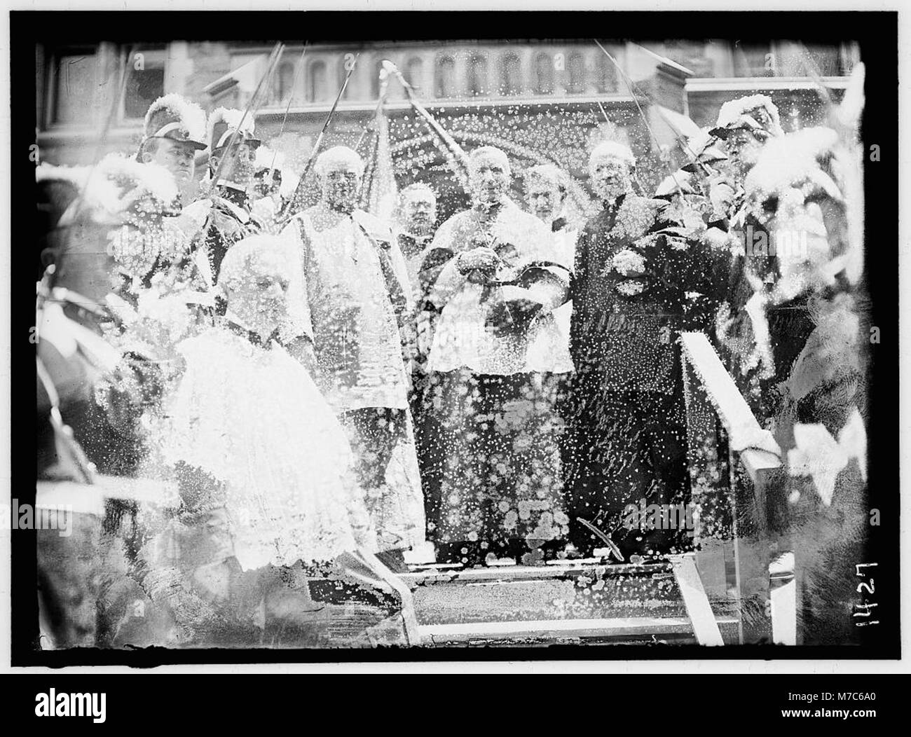 Military field mass religious hi-res stock photography and images - Alamy