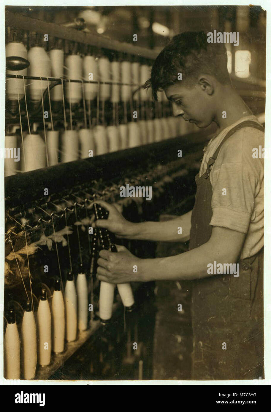 Spinning machines hi-res stock photography and images - Alamy