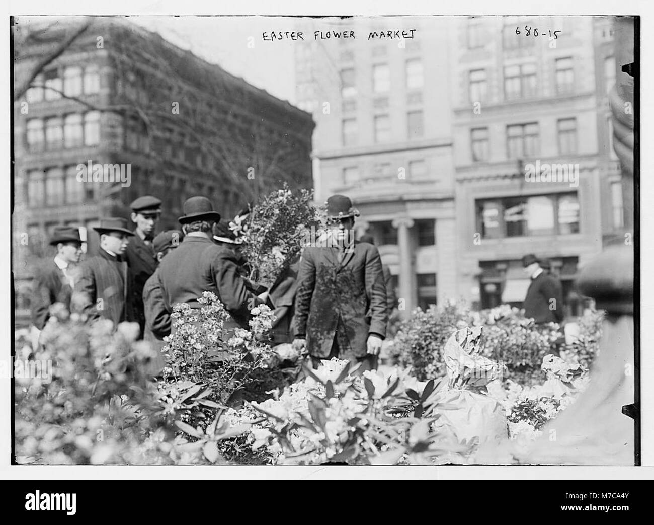 Union square holiday market new york Black and White Stock Photos ...