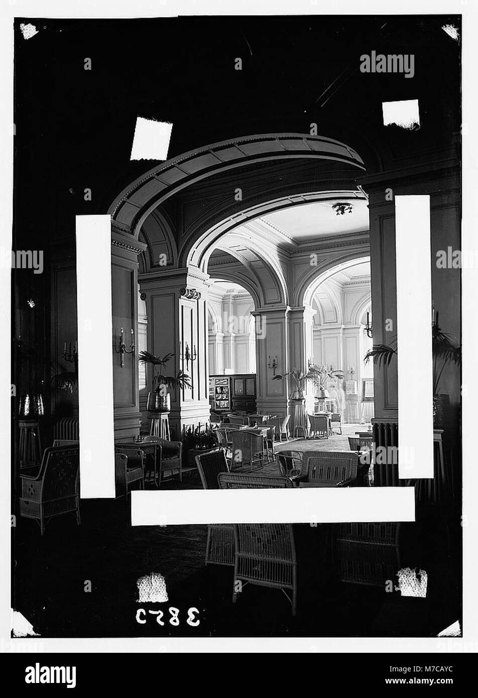 Interior elegant hotel lounge Black and White Stock Photos & Images - Alamy