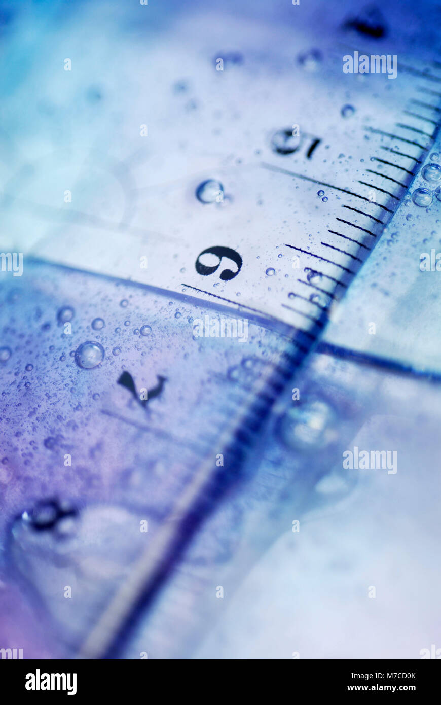 Close up of a ruler in water hi-res stock photography and images - Alamy