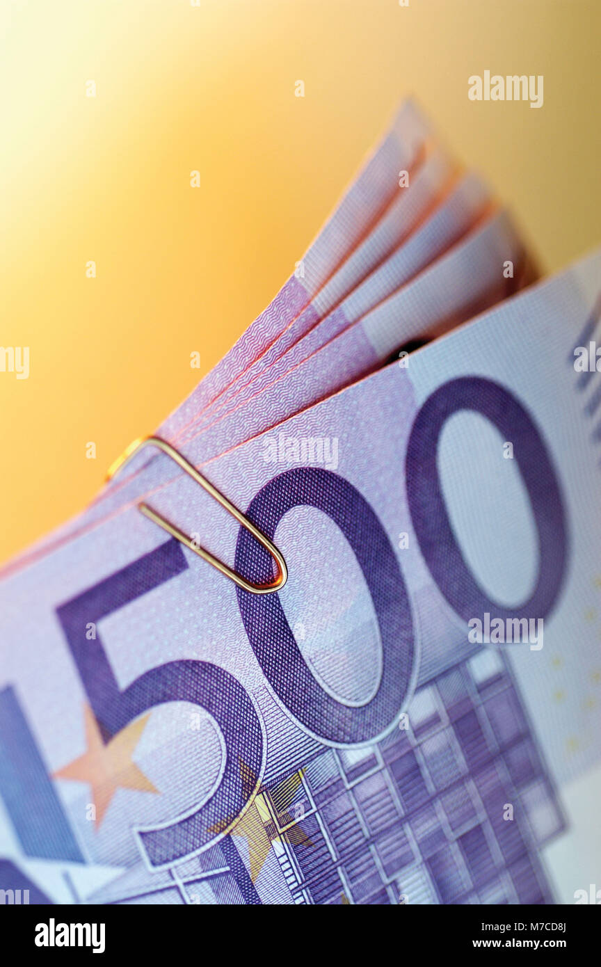 Five euro stack hi-res stock photography and images - Alamy