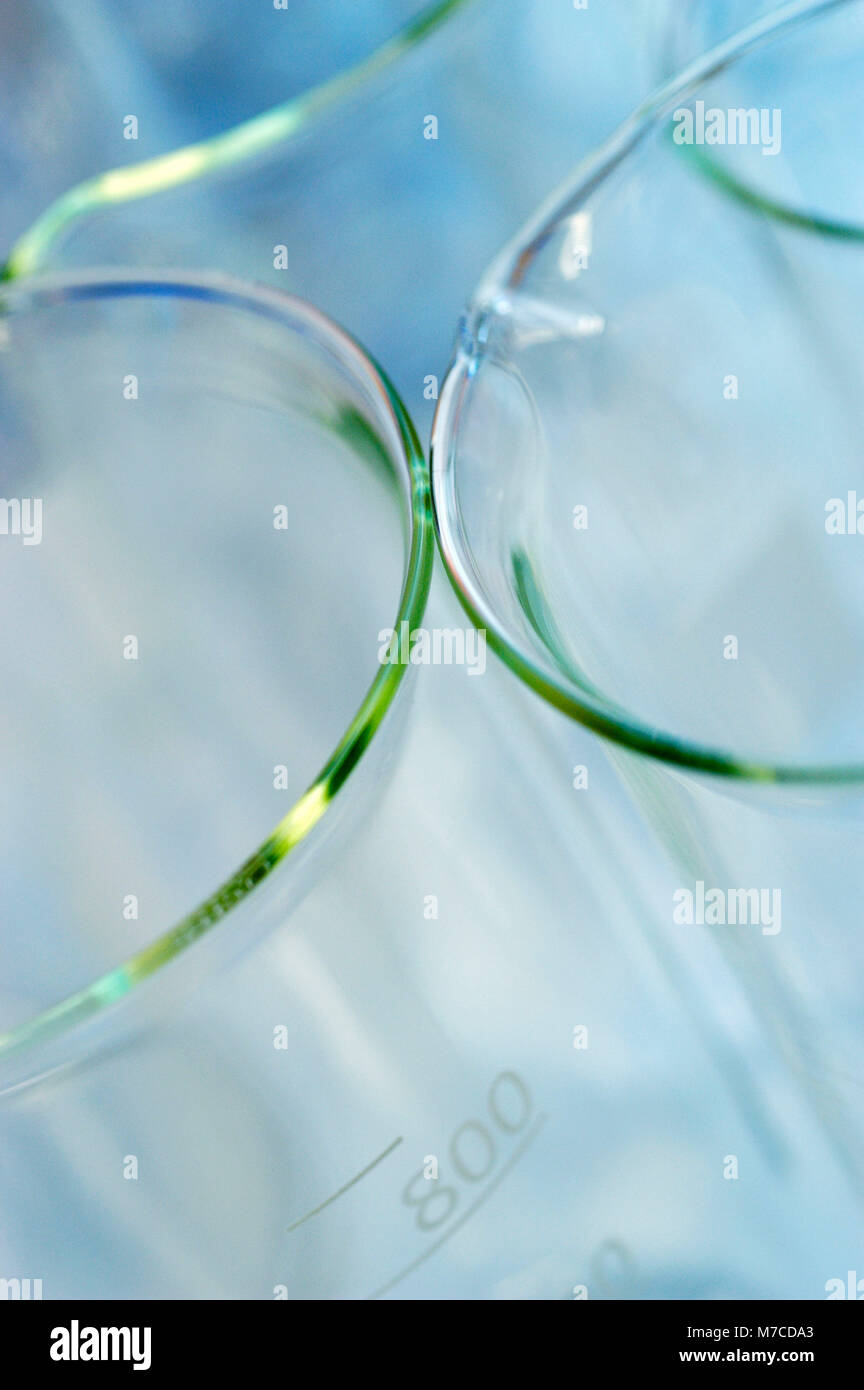 Two glass jars hi-res stock photography and images - Alamy