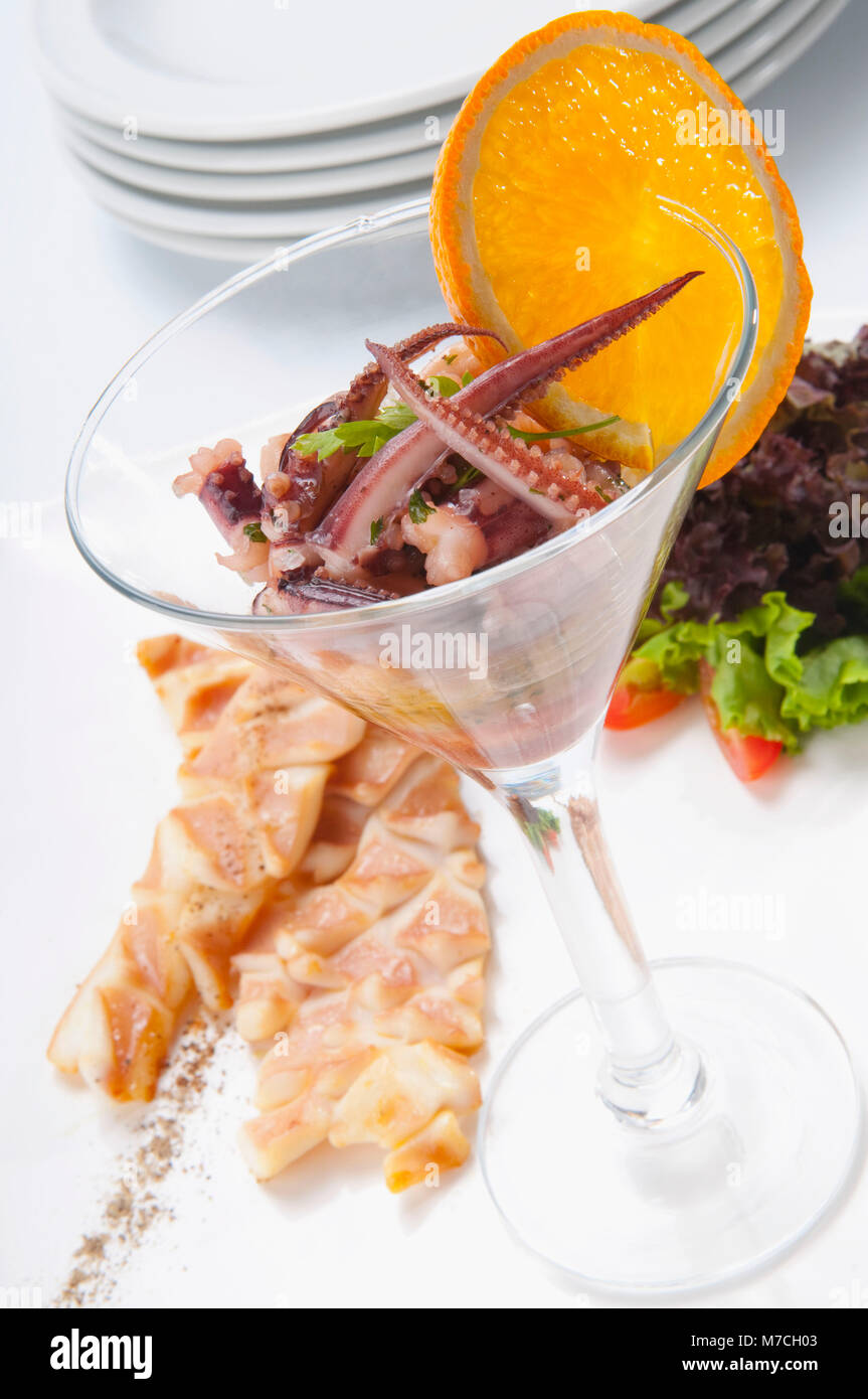 Seafood cocktail hi-res stock photography and images - Alamy