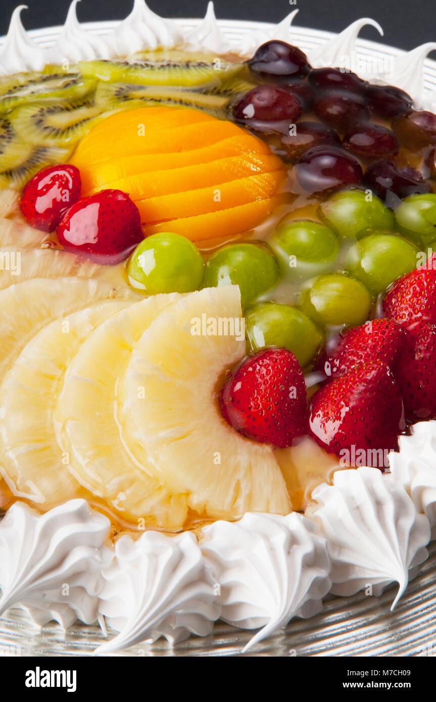 Fruit flan hi-res stock photography and images - Alamy