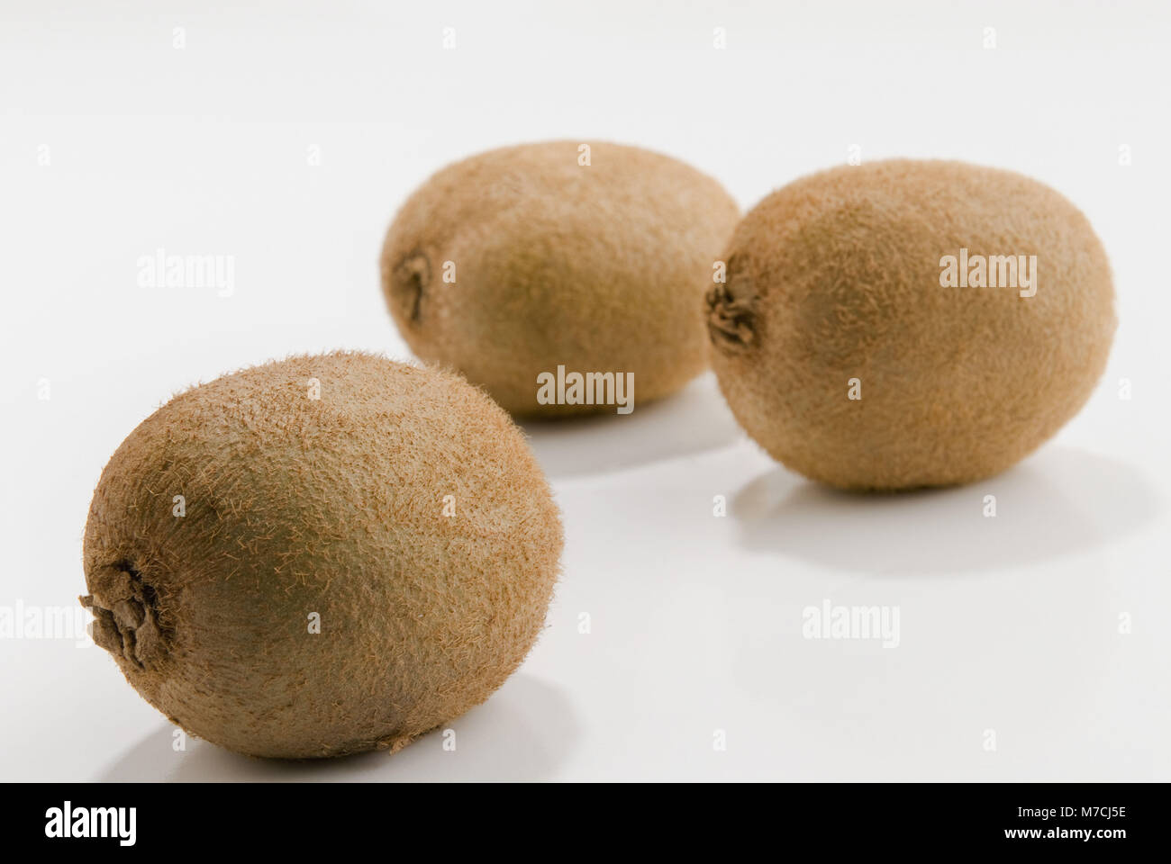 Close-up of kiwi fruits Stock Photo - Alamy