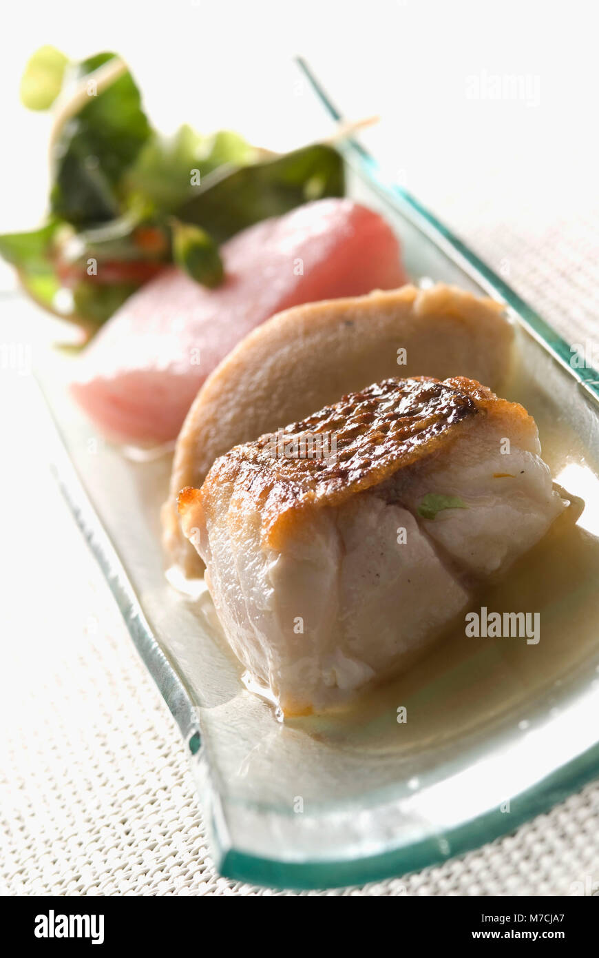 Fish starters hi-res stock photography and images - Alamy