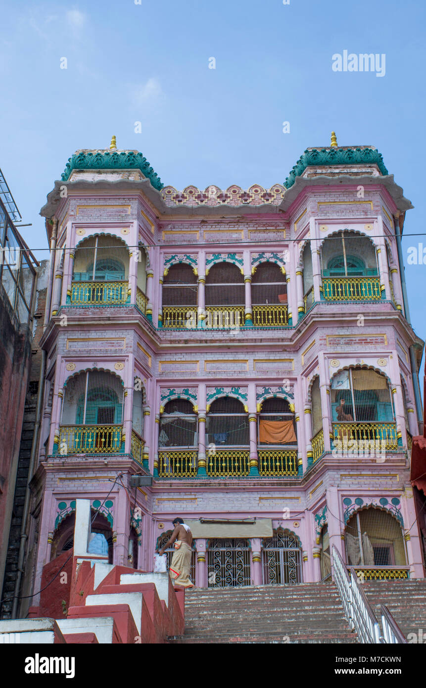 Varanasi architecture hi-res stock photography and images - Alamy
