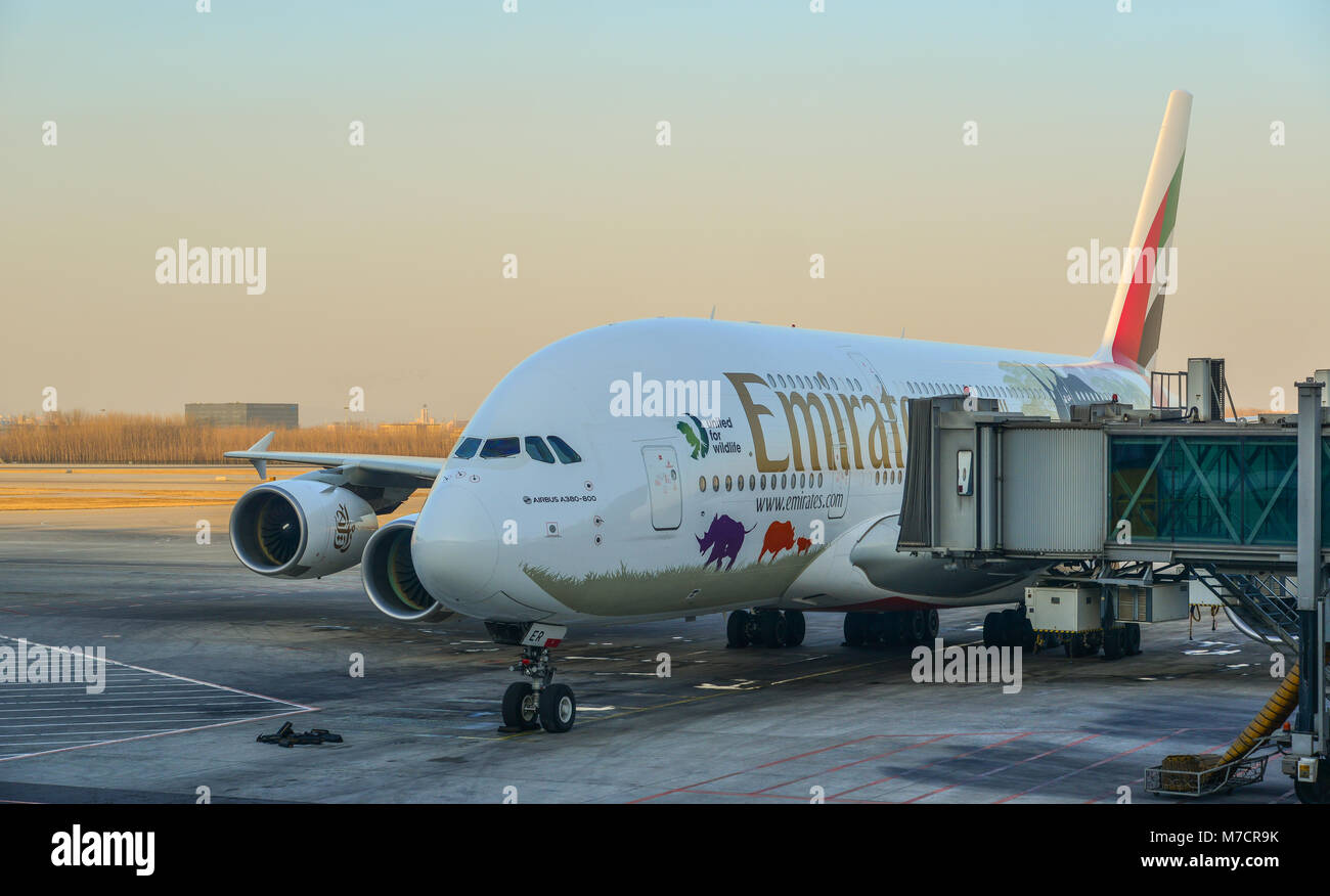 Emirates a380 china hi-res stock photography and images - Alamy