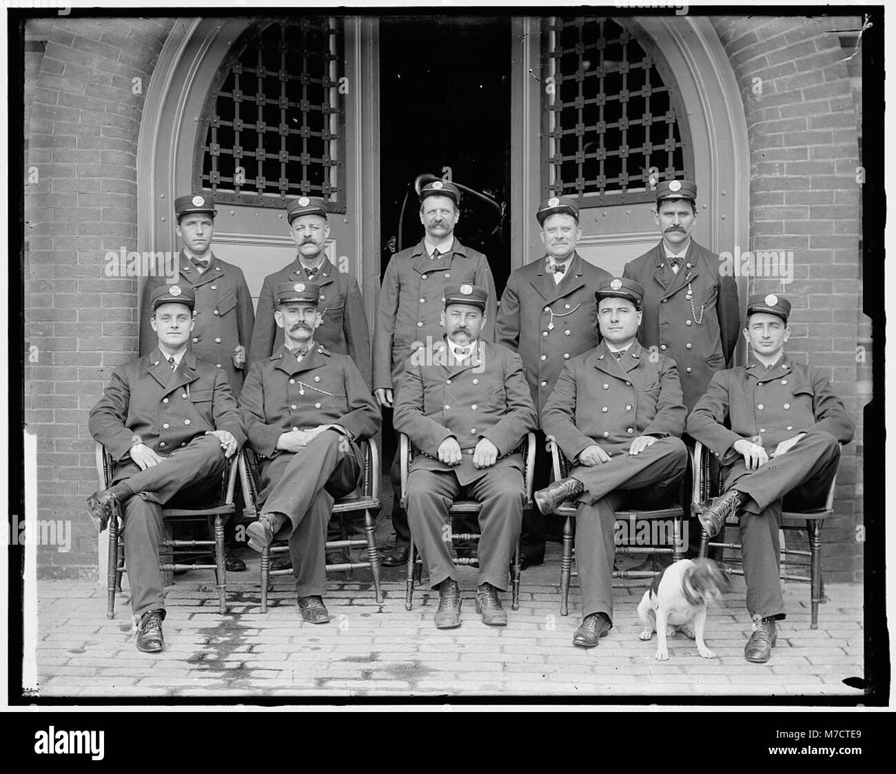 Engine 15 Black and White Stock Photos & Images - Alamy