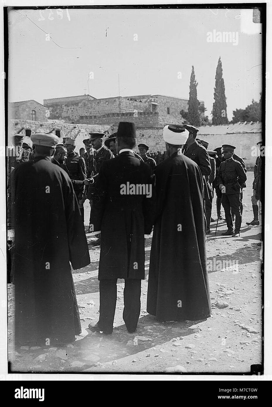 Field Marshall Allenby’s entry into Jerusalem on December 11, 1917, as ...