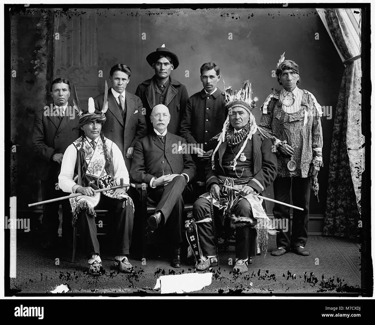 Chief and group Black and White Stock Photos & Images - Alamy