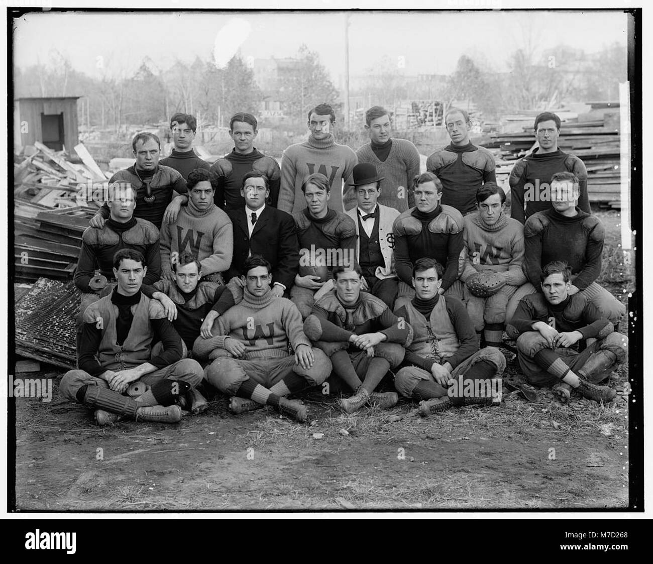 1900s century football hi-res stock photography and images - Alamy