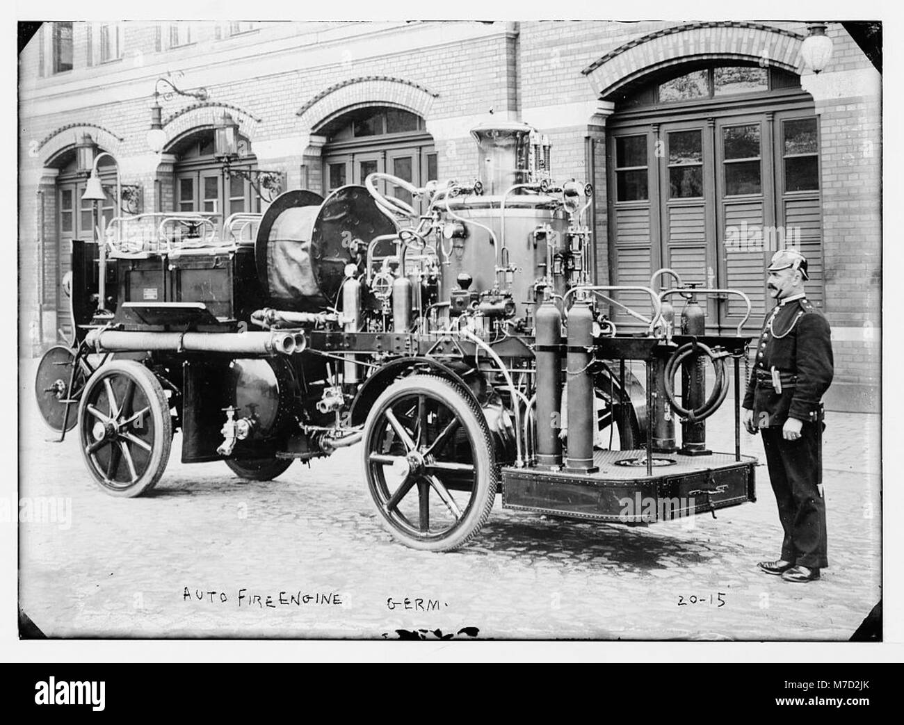 Early 1900s fire truck Black and White Stock Photos & Images - Alamy
