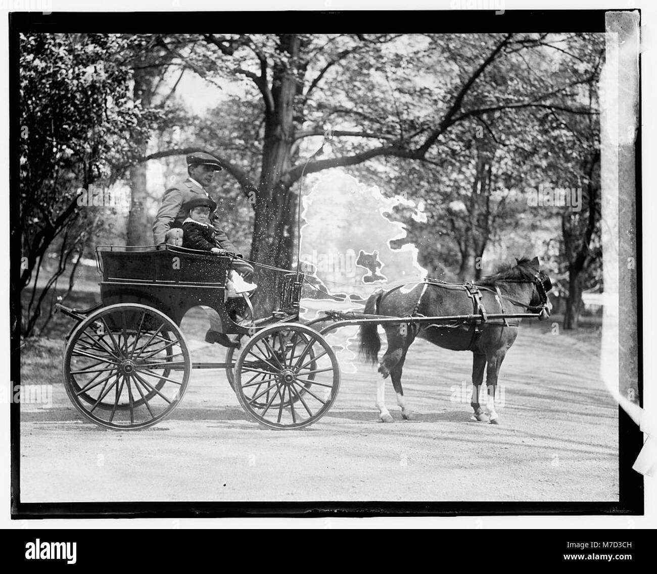 This is a photograph of Gordon Grayson, a notable American figure ...