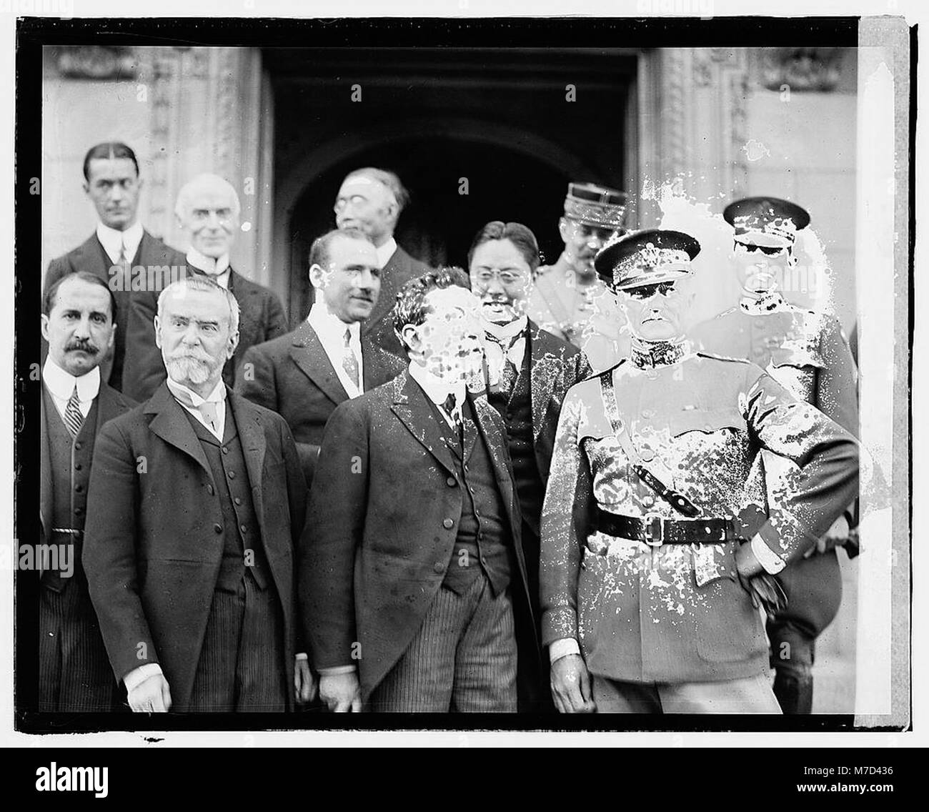 Group photo french government hi-res stock photography and images - Alamy