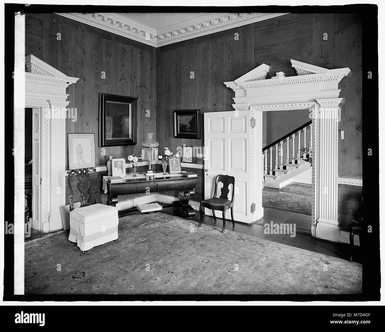 Gunston hall Black and White Stock Photos & Images - Alamy
