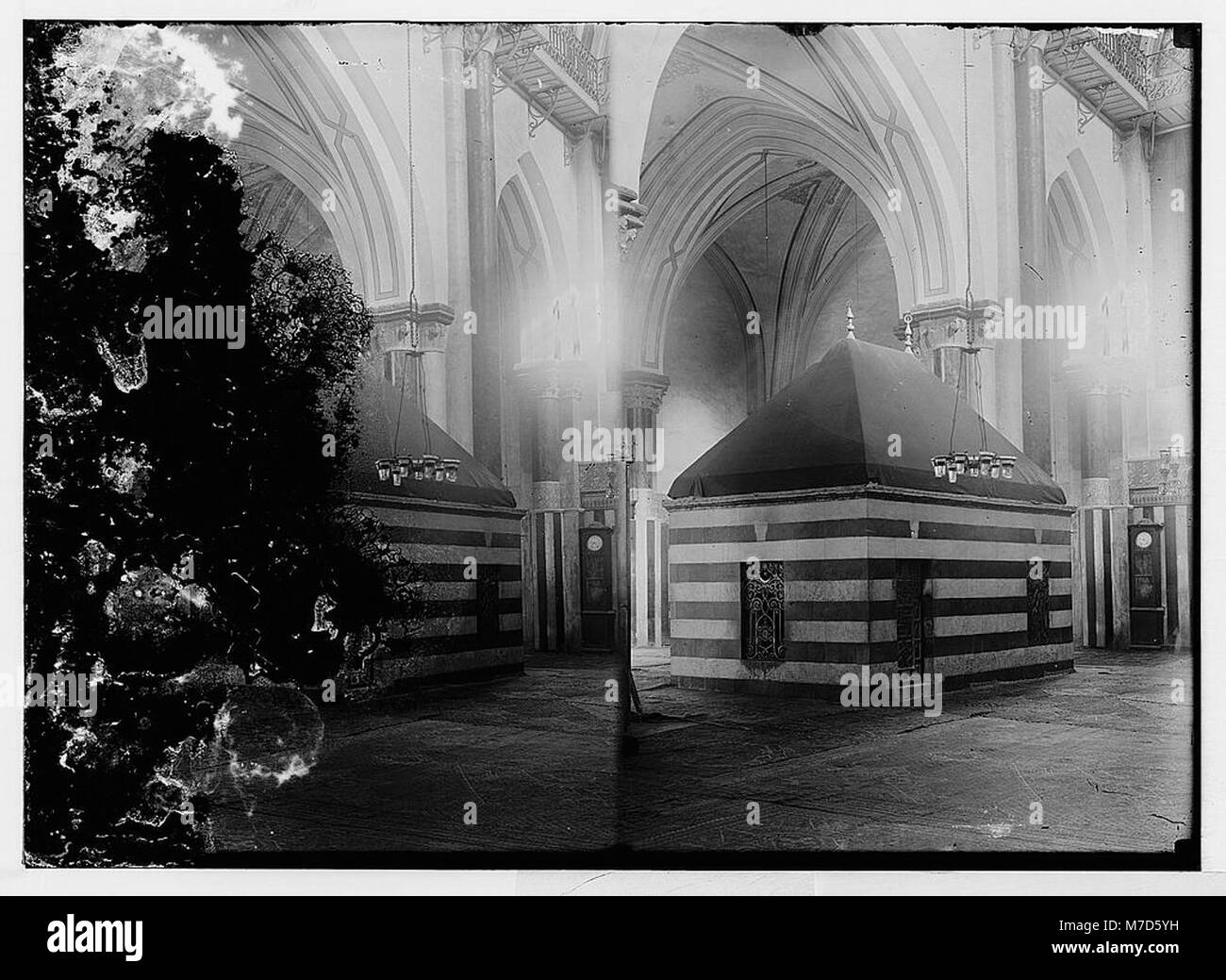 The Tomb of Abraham in Hebron is a significant religious and historical ...