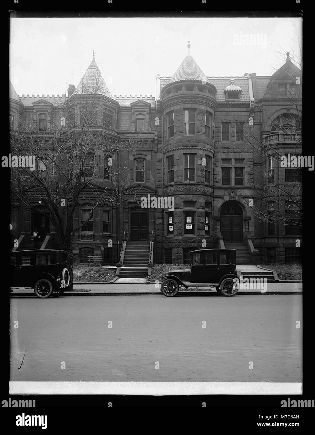 This image shows the Herald building located at 1024 Vermont Avenue, N ...