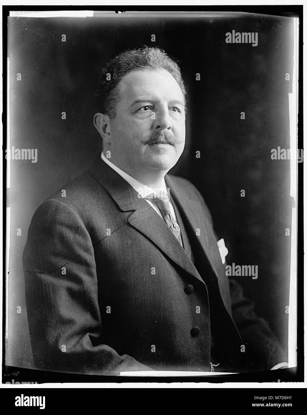 American orchestral conductor hi-res stock photography and images - Alamy